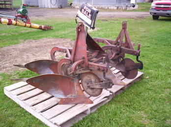 Used Farm Tractors for Sale: 2 Two Bottom Plows (2009-04-26 ...