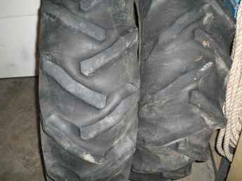 Used Farm Tractors for Sale: Tires (2009-04-30) - Yesterday's Tractors