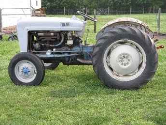 Used Farm Tractors for Sale: 1955 Ford 600 (2009-05-05) - Yesterday's ...
