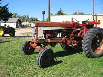 Used Farm Tractors for Sale: 666 Farmall Gear Drive Turbo (2009-05-16 ...