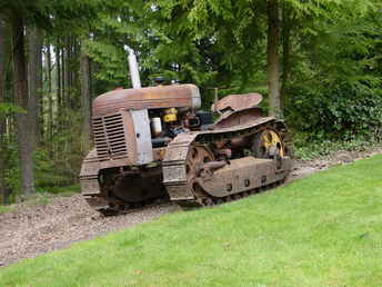 Used Farm Tractors for Sale: 1940 Cletrac HG 42 Crawler (2009-06-13 ...