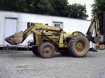 Used Farm Tractors for Sale: International 2404 Backhoe (2009-06-17 ...