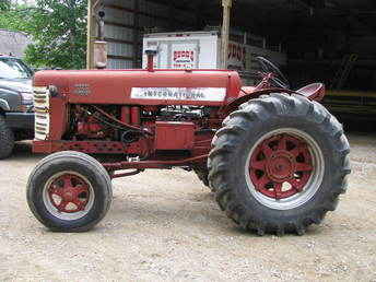 Used Farm Tractors for Sale: International W-400 Diesel (2009-06-20 ...