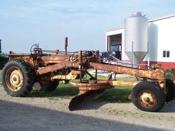 Used Farm Tractors for Sale: Farmall M Grader (2009-06-23) - Yesterday ...