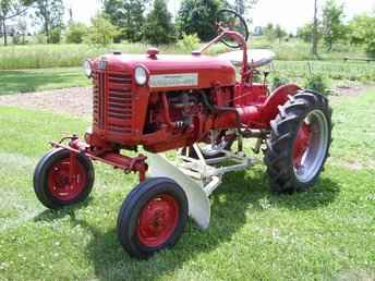 Used Farm Tractors for Sale: 1955 Farmall Cub (2009-07-06) - Yesterday ...