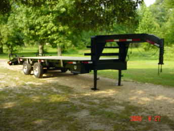 Used Farm Tractors for Sale: HD Goose Neck Tractor Hauler (2009-07-09 ...