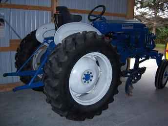 Used Farm Tractors for Sale: Ford 2000 Tractor (2009-07-31) - Yesterday ...