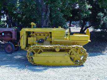 Used Farm Tractors for Sale: Catr R2 J-Series Wide Gauge (2009-08-14 ...