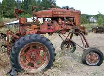 Used Farm Tractors for Sale: Farmall MDV - High Crop (2009-08-25 ...
