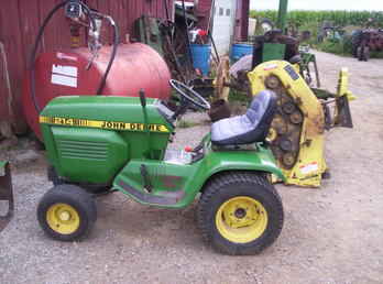 Used Farm Tractors for Sale: John Deere 214 Garden Tractor (2009-08-27 ...