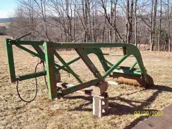 Used Farm Tractors for Sale: John Deere 45W Loader (2009-08-30 ...