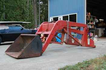 Used Farm Tractors for Sale: Davis Loader (2009-09-08) - Yesterday's ...