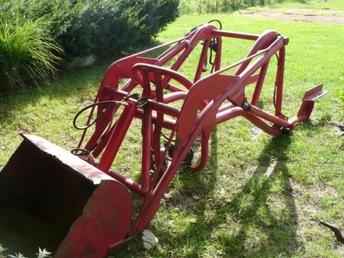 Used Farm Tractors for Sale: Wagner Front End Loader (2009-09-27 ...