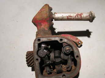 Used Farm Tractors for Sale: Ih H-350 4 Weight Governor M&W (2009-09-28 ...