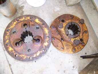 Used Farm Tractors for Sale: Deere 12 Spline 9 Bolt Hubs (2009-10-01 ...