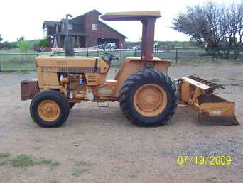 Used Farm Tractors for Sale: Case 380B Grade Tractor (2009-10-06 ...