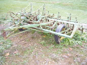 Used Farm Tractors for Sale: Quack Grass Digger (2009-10-10 ...