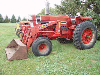 Used Farm Tractors for Sale: International Hydro 100 (2009-10-12 ...
