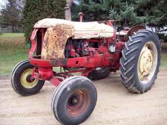Used Farm Tractors for Sale: Cockshutt 35 Deluxe (2009-10-26 ...