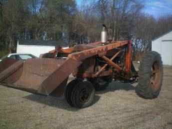 Used Farm Tractors for Sale: M Farmall With Loader (2009-11-01 ...