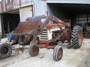 Used Farm Tractors for Sale: Ih 560 Diesel With Loader (2009-11-05 ...