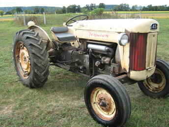 Used Farm Tractors for Sale: Ferguson 40 Tractor (2009-11-22 ...