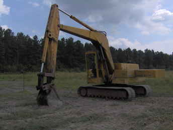 Used Farm Tractors for Sale: Trackhoe (2009-11-24) - Yesterday's Tractors