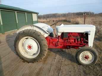 Used Farm Tractors for Sale: 1956 Ford Model 660 (2009-11-25 ...
