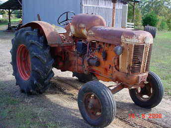 Used Farm Tractors for Sale: Case 400 LP (2009-11-26) - Yesterday's ...