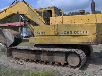 Used Farm Tractors for Sale: Johb Deere Trackhoe (2009-11-27 ...