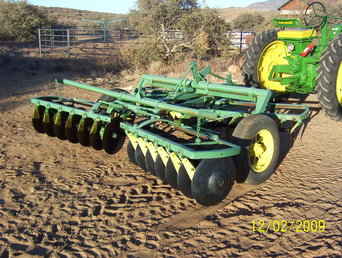Used Farm Tractors for Sale: John Deere 8FT. Kba Disc (2009-12-05 ...