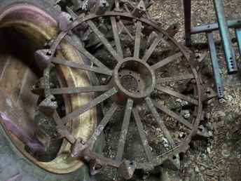 Used Farm Tractors for Sale: Steel Wheels For Farmal F20 (2009-12-13 ...
