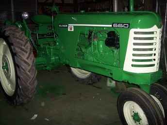 Used Farm Tractors for Sale: 1961 Oliver 660 (2009-12-16) - Yesterday's ...