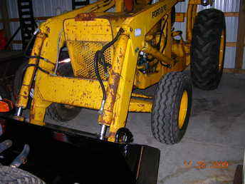 Used Farm Tractors for Sale: Ford 535 Diesel Loader Tractor (2010-01-01 ...