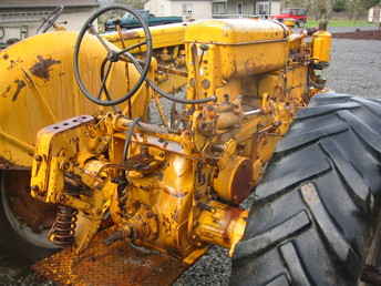 Used Farm Tractors for Sale: Moline Ute Factory Wide Front (2010-01-03 ...