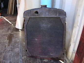 Used Farm Tractors for Sale: Farmall H Radiator (2010-01-26 ...