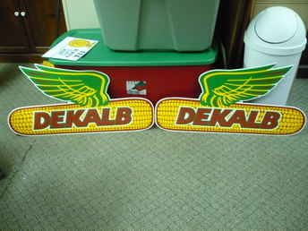 Used Farm Tractors for Sale: Dekalb Flying Ear Corn Signs (2010-02-15 ...