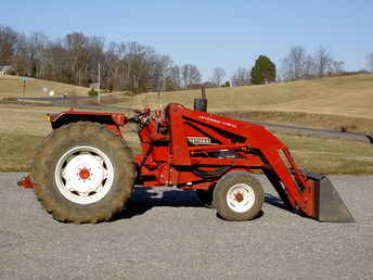 Used Farm Tractors for Sale: Ih 684 Tractor With Loader (2010-03-05 ...