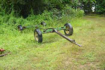 Used Farm Tractors for Sale: John Deere 1065 Wagon Running Gears (2010 ...