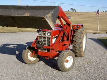 Used Farm Tractors for Sale: 1978 Ih 684 Tractor W/ Loader (2010-03-14 ...