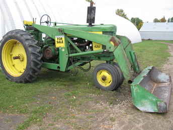 Used Farm Tractors for Sale: John Deere 620 W/ Loader (2010-03-15 ...
