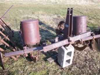 Used Farm Tractors for Sale: Ferguson Planter (2010-03-17) - Yesterday ...
