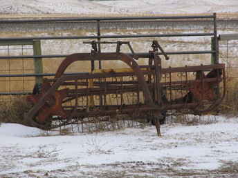 Used Farm Tractors for Sale: New Holland Hay Rake No.55 (2010-03-22 ...