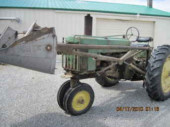 Used Farm Tractors for Sale: John Deere 45 Loader (2010-03-26 ...