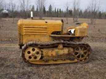 Used Farm Tractors for Sale: 3 Cletrac Crawlers (2010-04-12 ...