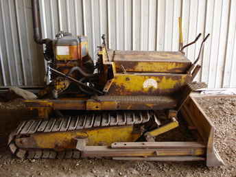 Used Farm Tractors for Sale: Davis Mini Crawler/Dozer (2010-04-15 ...