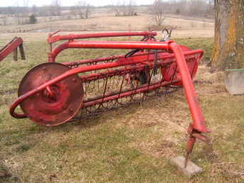 Used Farm Tractors for Sale: Hay Rake (2010-04-15) - Yesterday's Tractors