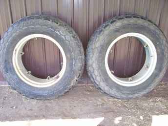 Used Farm Tractors for Sale: Turf Tires 13.6 X 28 W/Rims (2010-04-19 ...