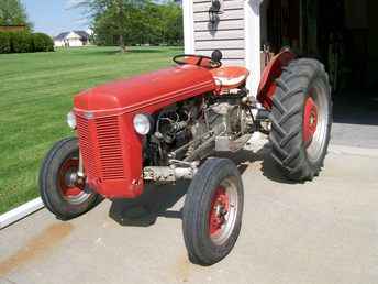 Used Farm Tractors for Sale: Ferguson To-20 (2010-04-22) - Yesterday's ...