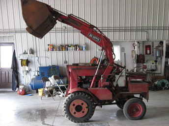 Used Farm Tractors for Sale: Big Dipper Loader (2010-05-10) - Yesterday ...
